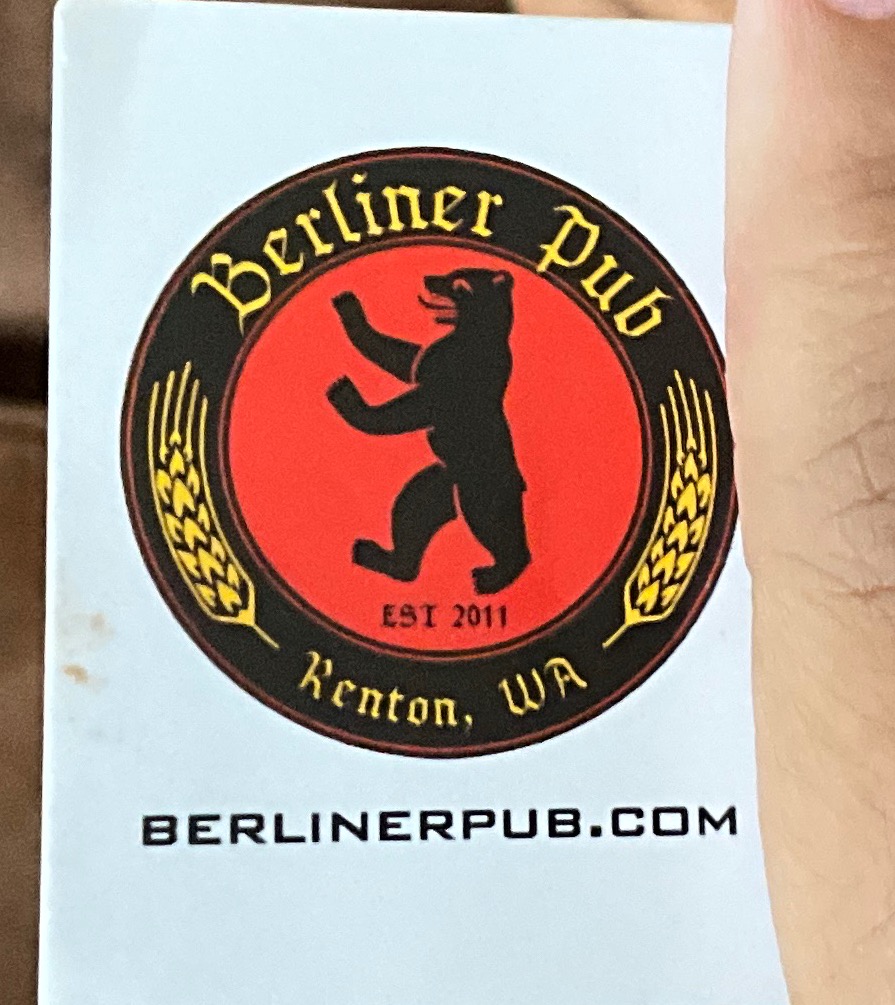 Berliner Pub | Paint and Sip Venue in Renton, WA